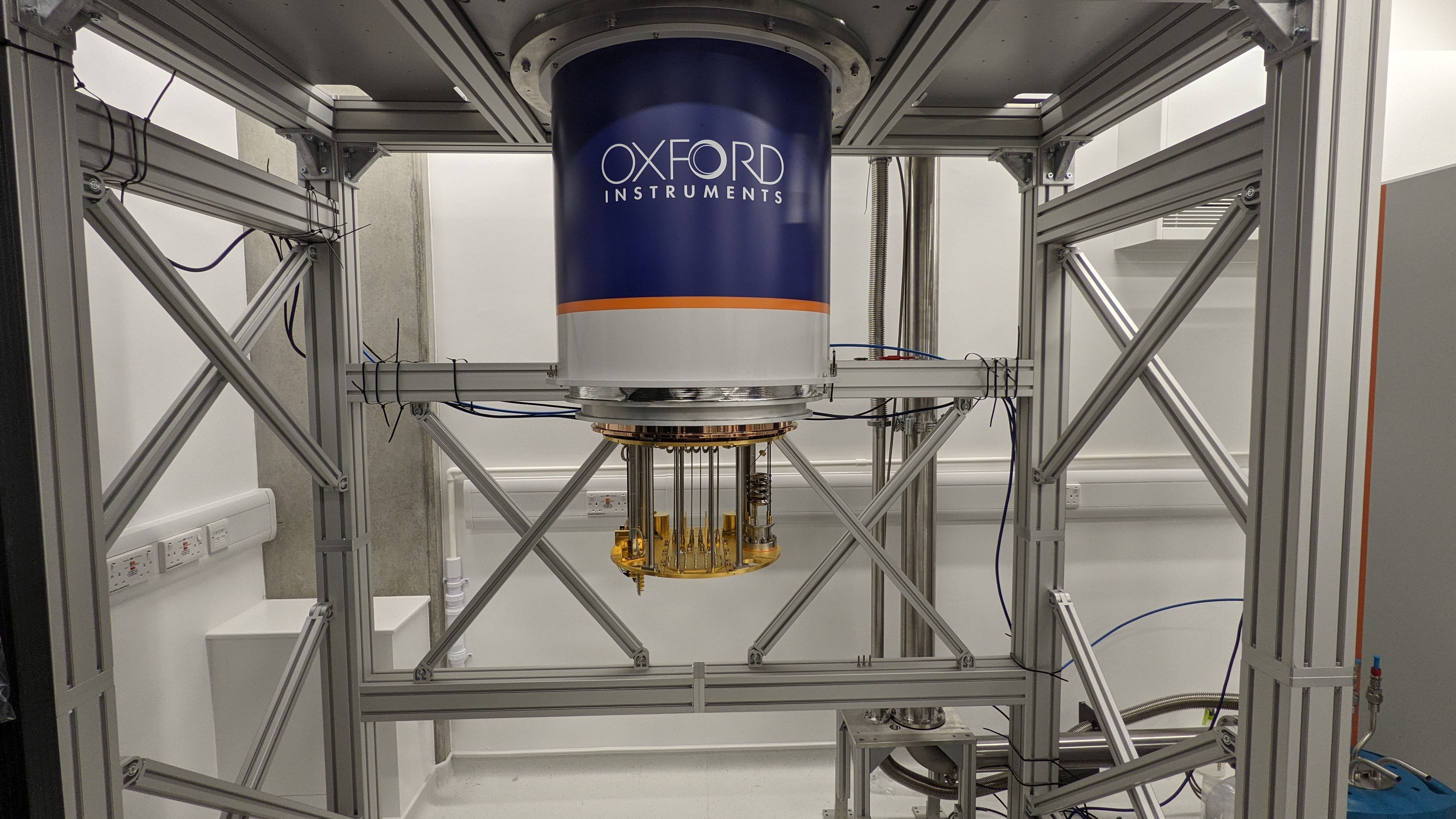 Oxford Instruments NanoScience Delivers First Proteox Globally to ...