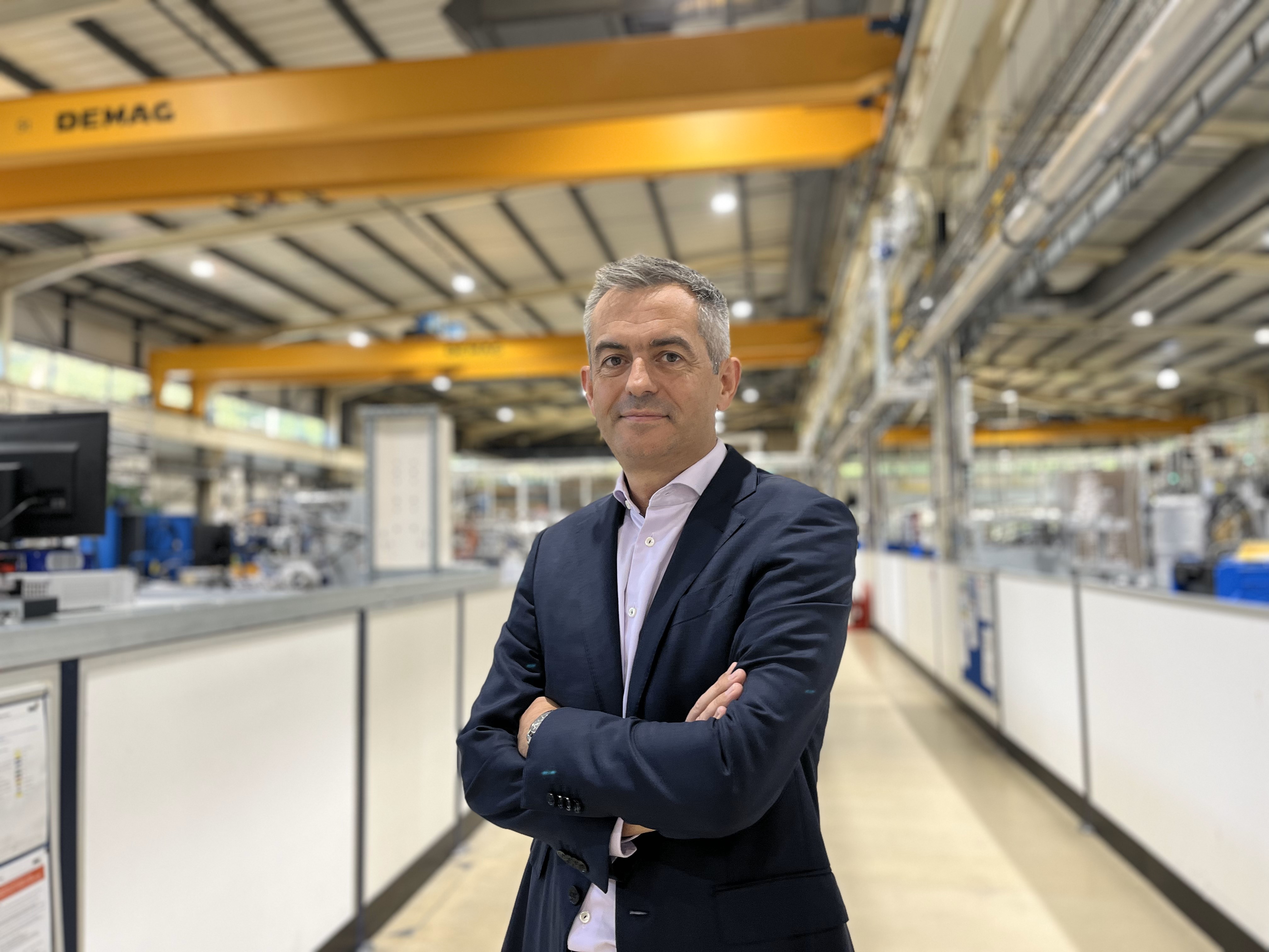 Oxford Instruments welcomes new Chief Executive, Richard Tyson - Oxford ...